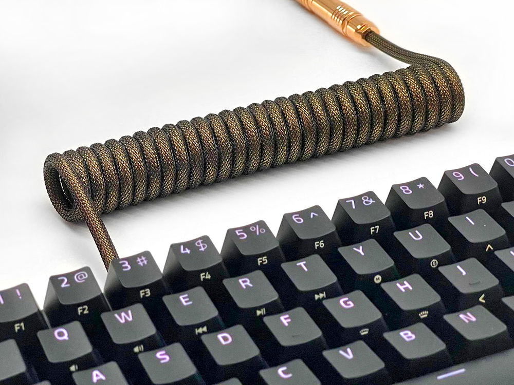 Golden Treasure – CableMod Global Store